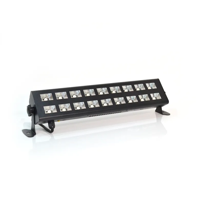 RIBALTA LUZ NEGRA 18 LEDS 3W / ST-2X9NG - ShowTech